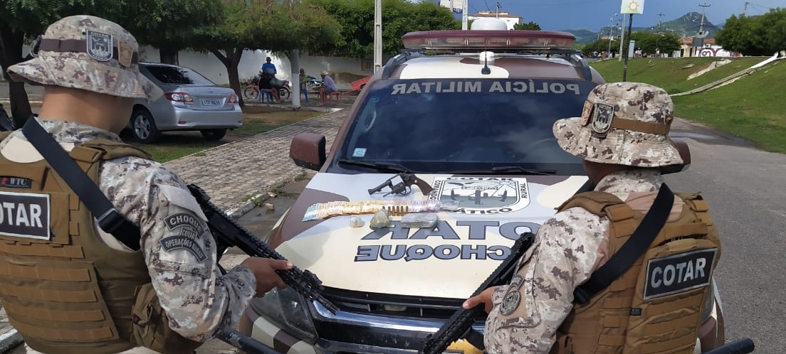 Ação Do Cotar Da Pmce Resulta Em Duas Prisões E Nas Apreensões De Arma