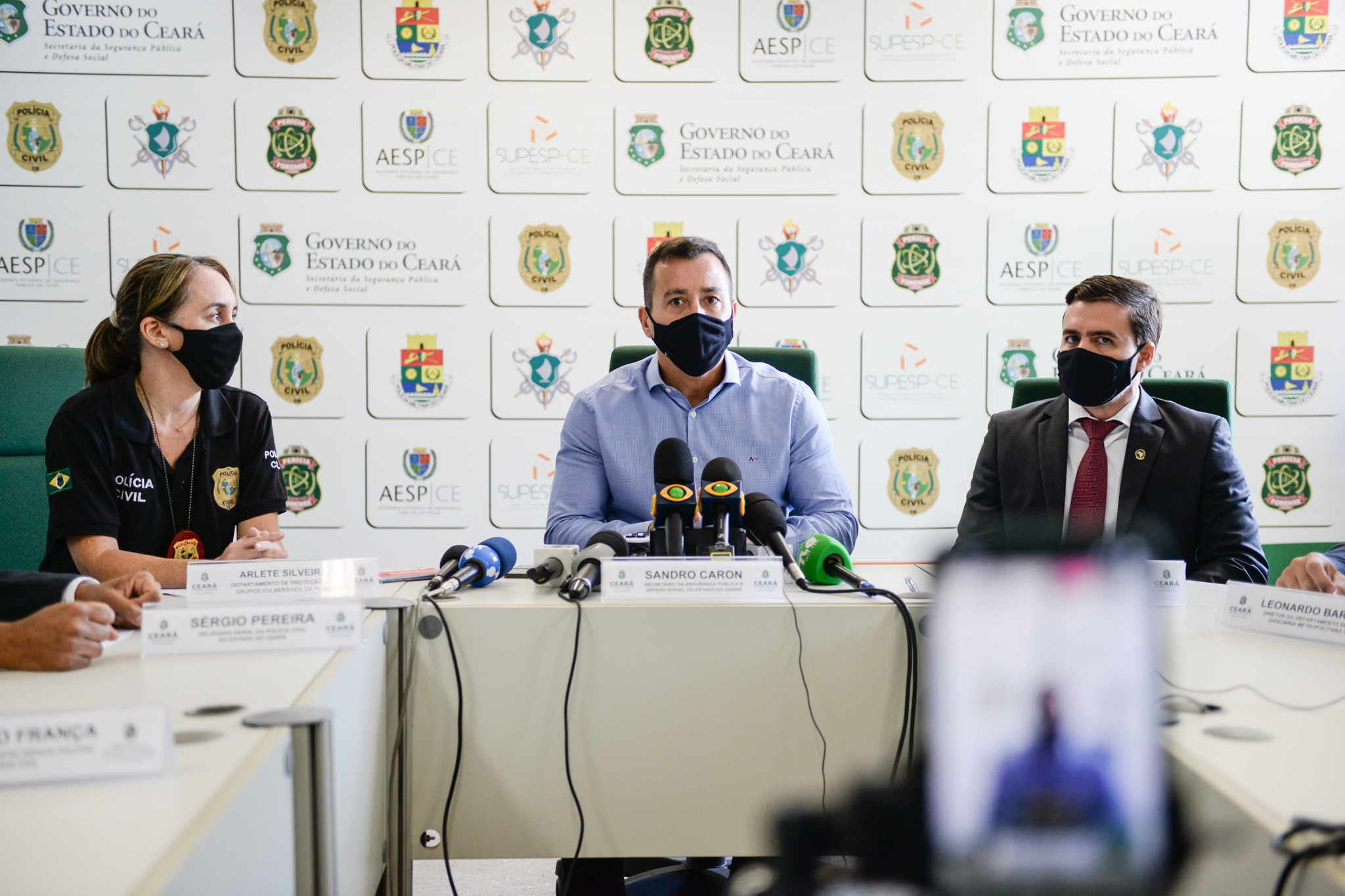 “DJ Ivis” é preso pela Polícia Civil do Ceará na cidade do Eusébio ...