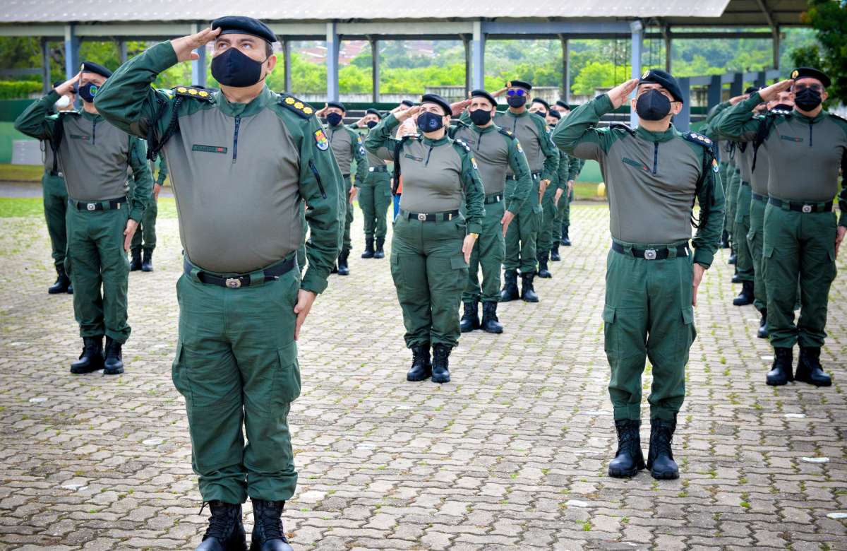 Aesp promove solenidade militar alusiva à estreia do novo uniforme da ...