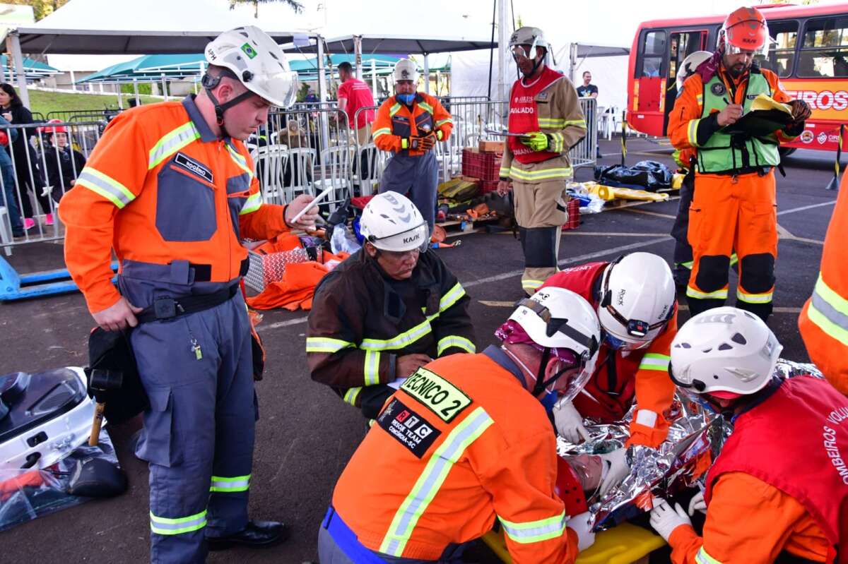 CBMCE participa da comissão de avaliação do 5º Desafio de Resgate ...