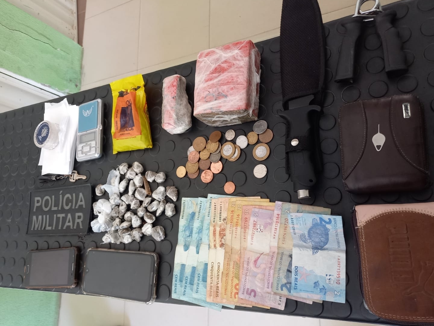 Irmãos são capturados pela PMCE em posse de meio quilo de maconha em Porteiras - Secretaria da ...