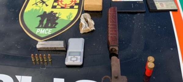 Homem Em Posse De Arma Drogas E Munições é Preso Pela Pmce Em Paracuru