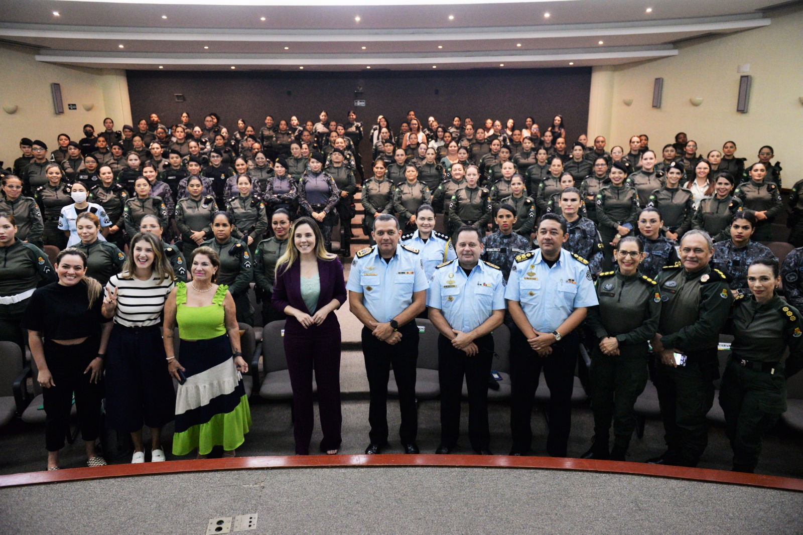 Pmce Promove Evento Em Alusão Ao Dia Internacional Da Mulher