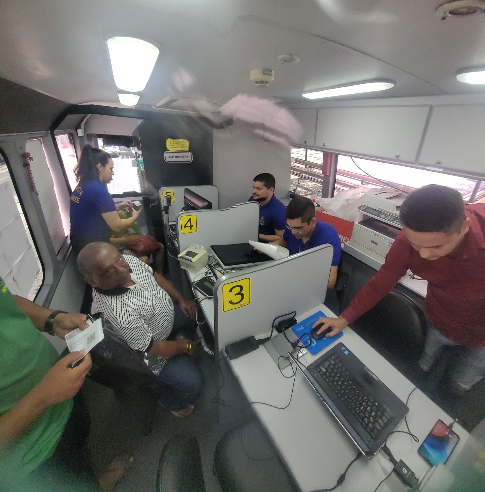 PC-CE e Pefoce emitem RGs em evento do Tribunal Regional do Trabalho do Ceará da 7ª Região ...