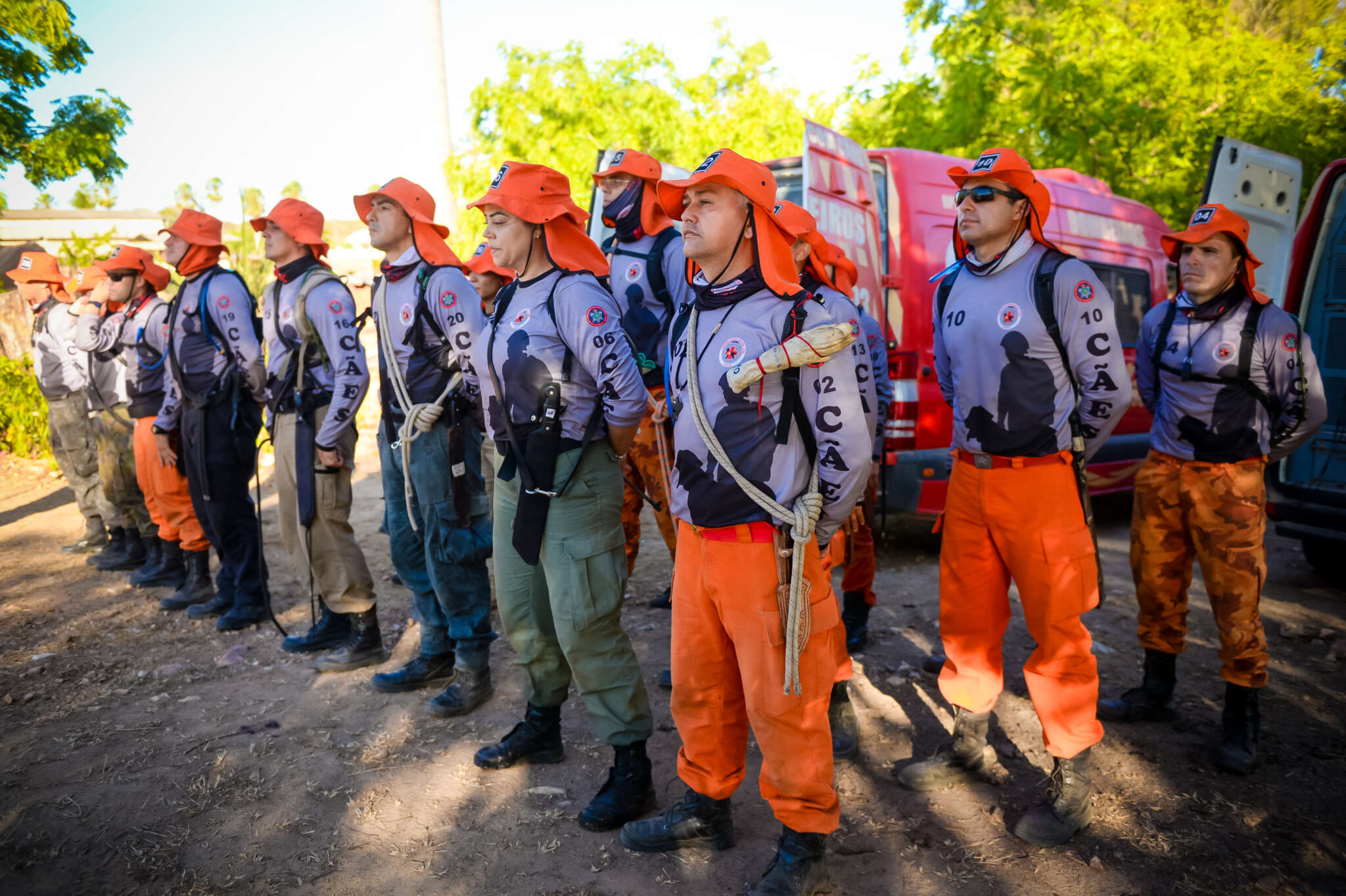 Aesp/CE finaliza o Curso de Busca, Resgate e Salvamento com Cães ...