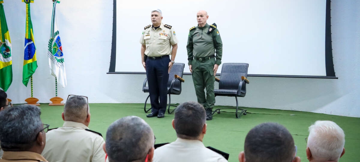 Aesp/CE inicia Curso de Aperfeiçoamento de Oficiais Administrativos da ...