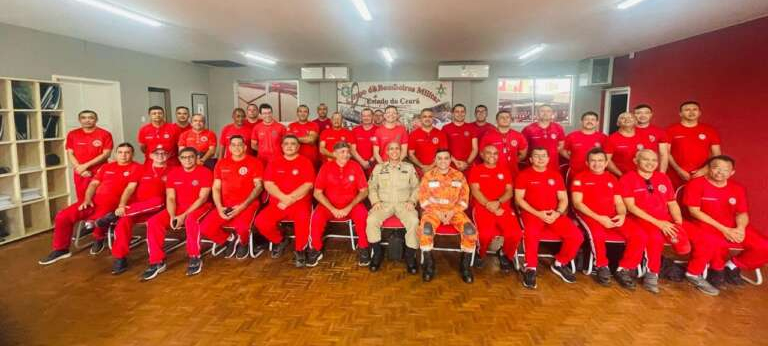 Banda de Música do CBMCE recebe visita do coronel comandante-geral ...