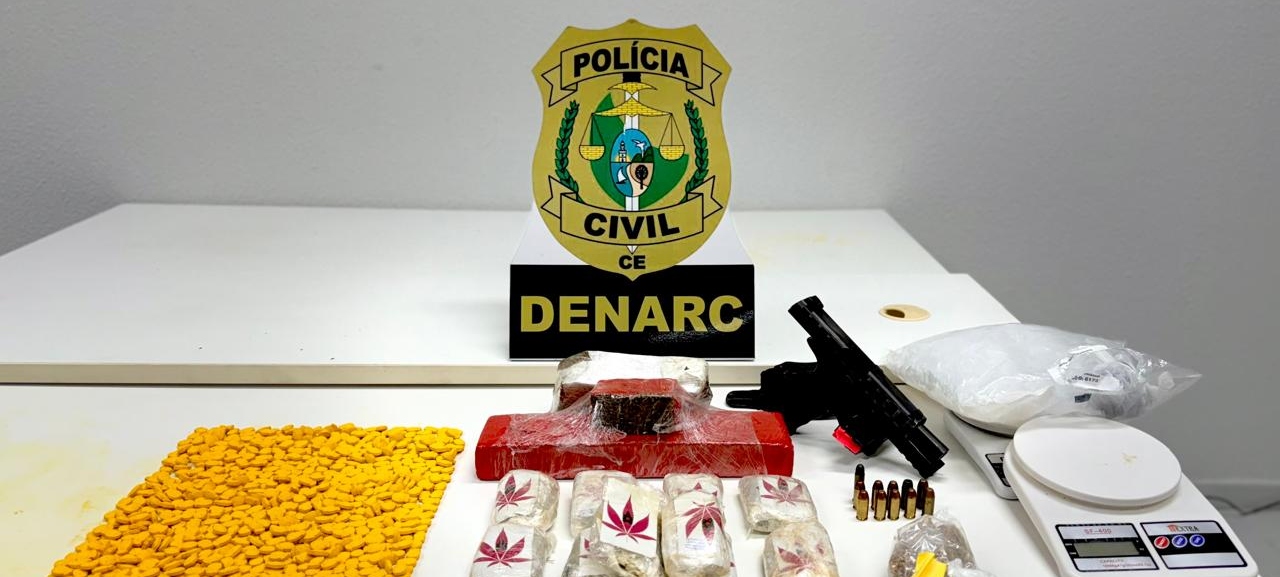 PCCE apreende 950 comprimidos de ecstasy, 2,8 kg de maconha, 160 g de crack e uma pistola no ...